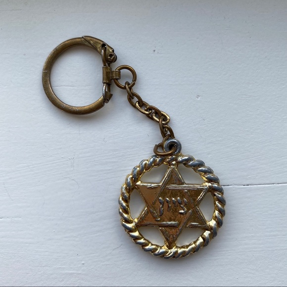 Vintage | Accessories | Vintage Metallic Gold Star Of David Keychain ...